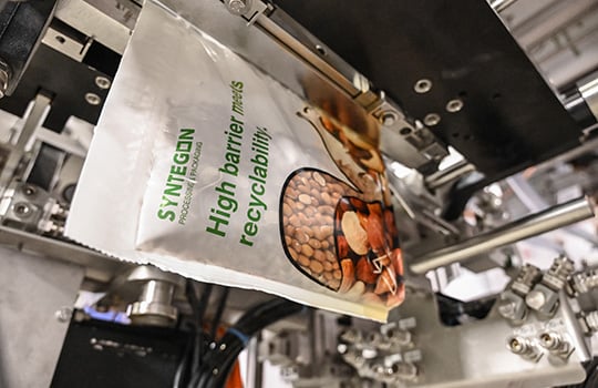 Powders & granules packaging » Syntegon