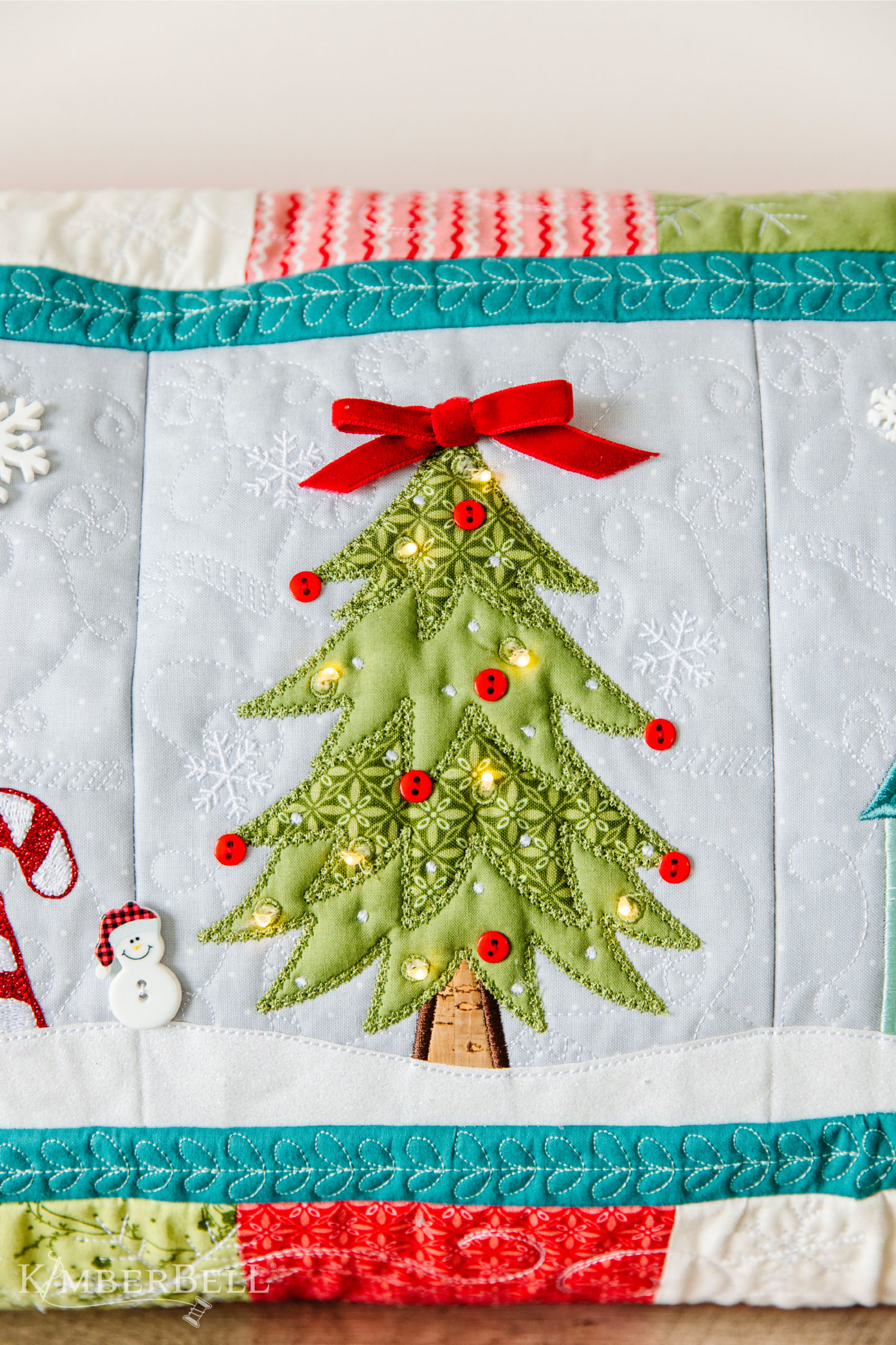 Take a Stroll Along Candy Cane Lane, Kimberbell's New Bench Pillow for