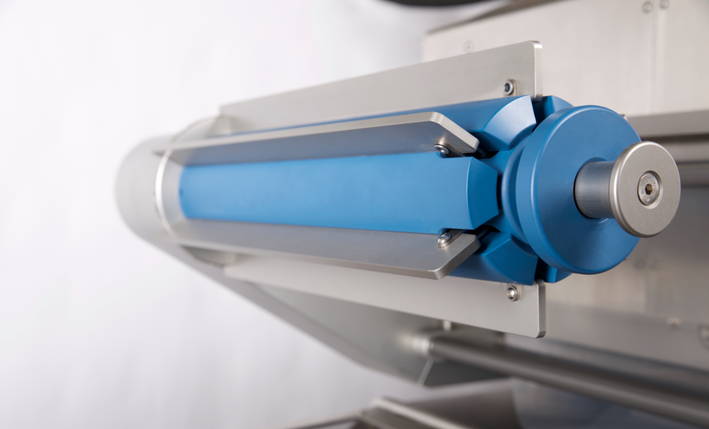 SEALPAC UK - Tray Sealers, Thermoformers & Processing Machines