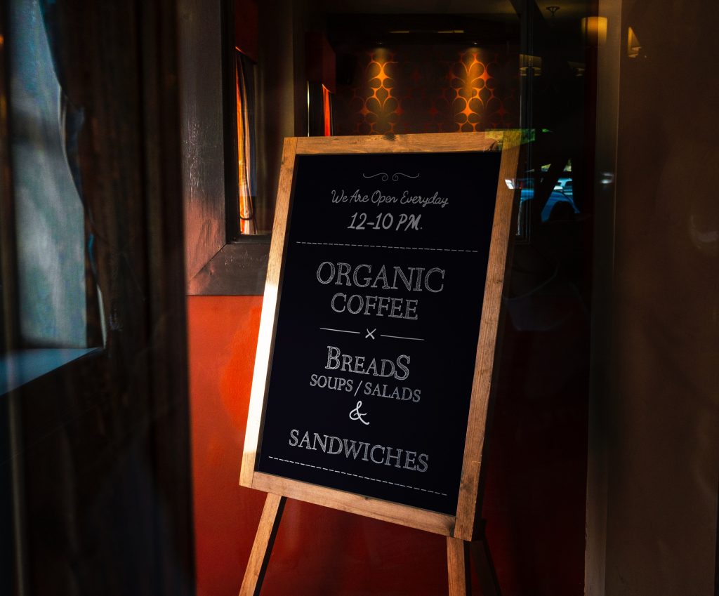 Benefits of a Restaurant Chalkboard Sign | Mad Mobile